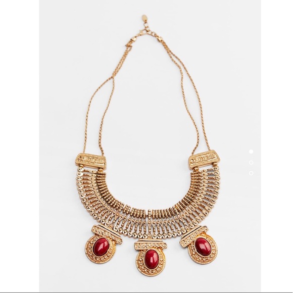 Zara | Jewelry | Zara Stone Metal Necklace Golden | Poshmark